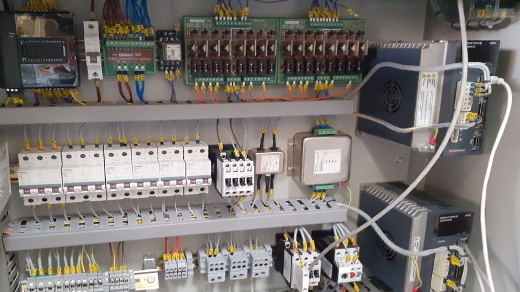 Motion Control: Unitronics PLCs and Servos Precisely Position Punch ...